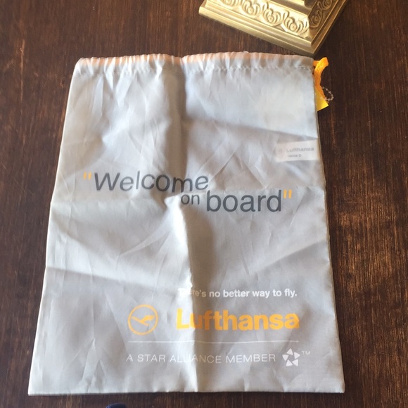 Luftansa | Bags | Lufthansa Amenity Bag | Poshmark
